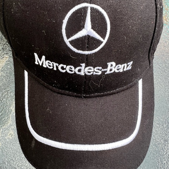 Mercedes AMG Petronas | Accessories | Mercedes Benz Petronas Amg ...